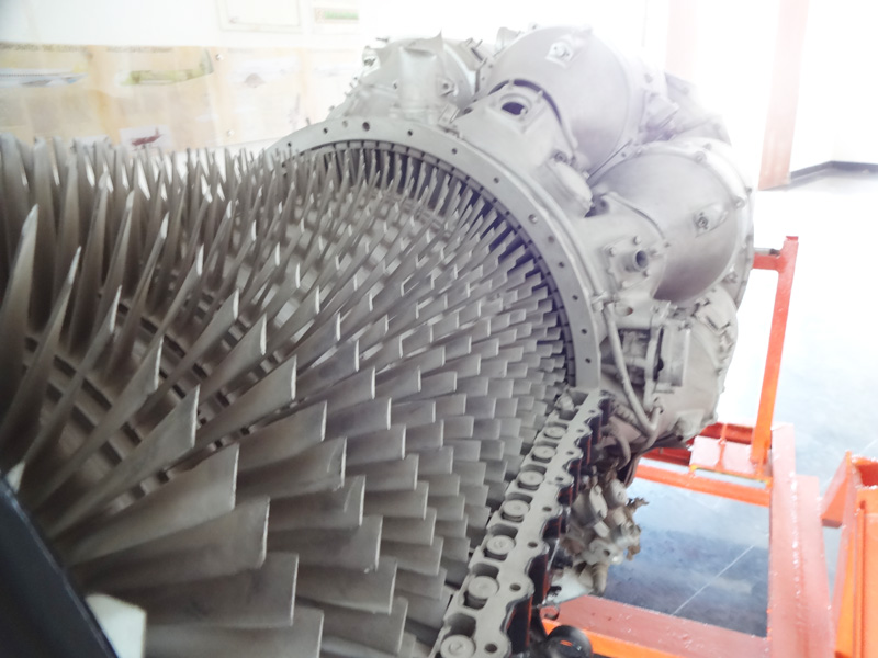 Jet Engine Shop – HIET