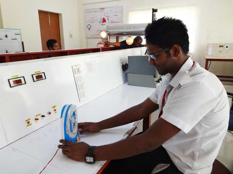 Advanced Avionics Lab