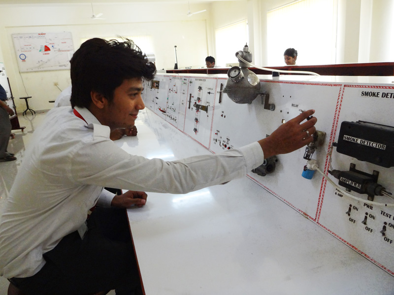 Advanced Avionics Lab