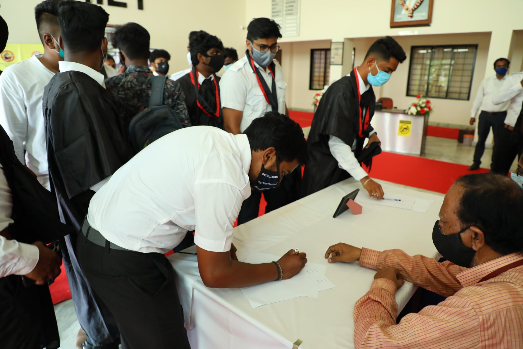 HIET Aviation Graduation Day – HIET