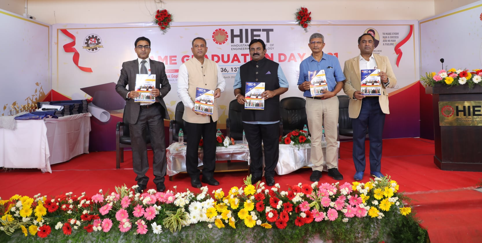 HIET Aviation Graduation Day – HIET