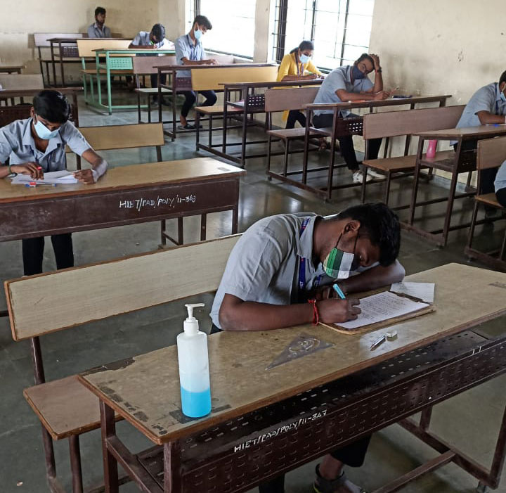 Class Room EEE Department – HIET